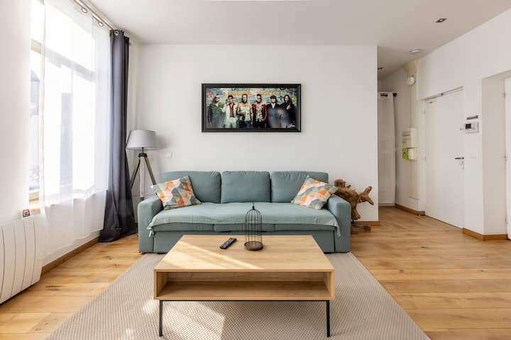 Grand & Lumineux, Gare Lille-flandres, Tout à Pied - Gare Lille Flandres