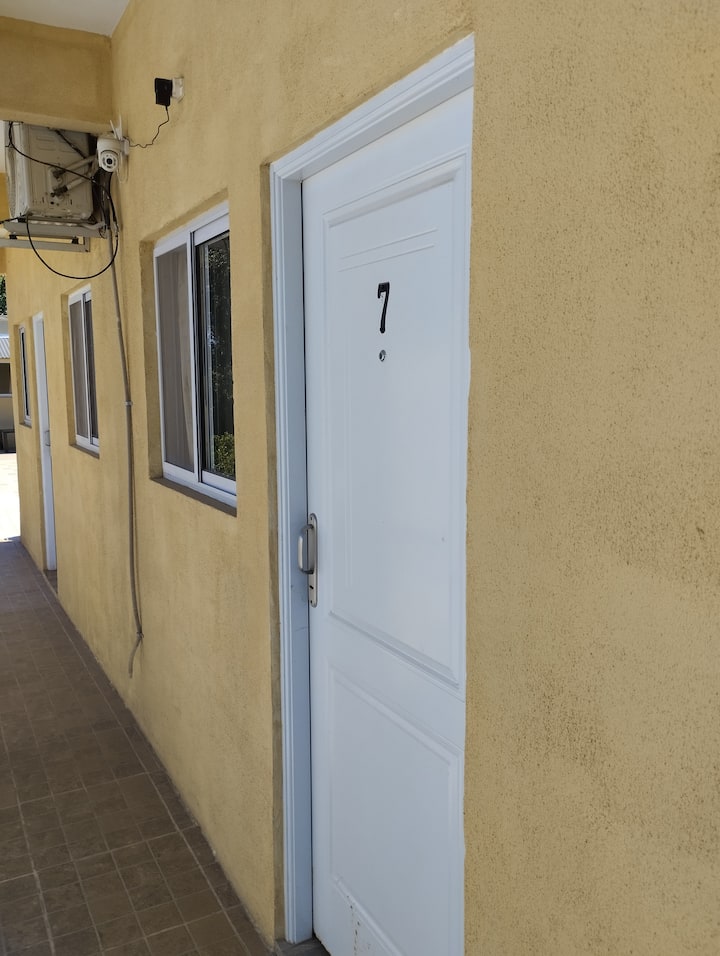 Departamento Equipado Cercanía Hospital Austral - Villa Rosa