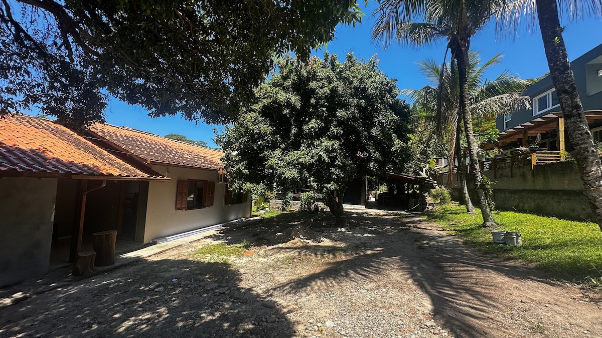 Paradise of Porto da Lagoa - Houses for Rent in Florianópolis, State of ...