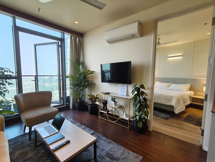 Cloud: The High-rise Studio - Delhi, Hindistan