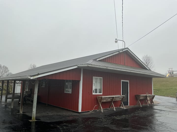 Converted Barn At Traveler’s Loft Near Berlin - 베를린