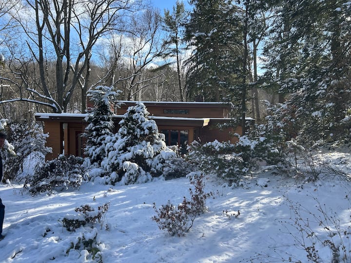 Oglebay Retreat-4/2/sleeps8 In Oglebay Park - Wheeling, WV