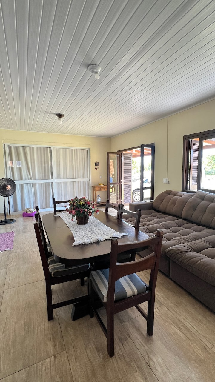 Casa Com Piscina Próxima Ao Centro Da Cidade. - Arroio do Sal