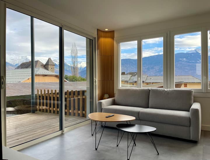 Motion 002 Pour 6 Personnes Au Pied Des Stations - Albertville