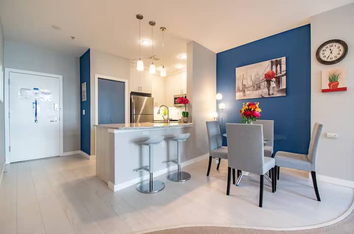 Stylish Private Condo In Belltown - Seattle, WA