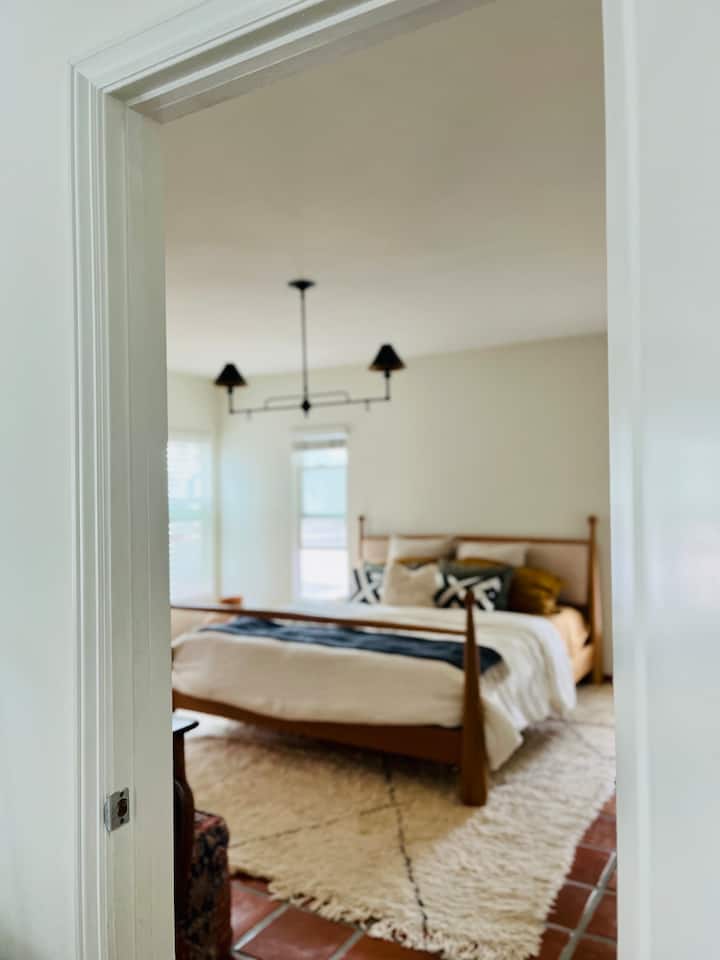 Relaxing Bungalow By The Beach! Work & Explore - Rancho Palos Verdes, CA