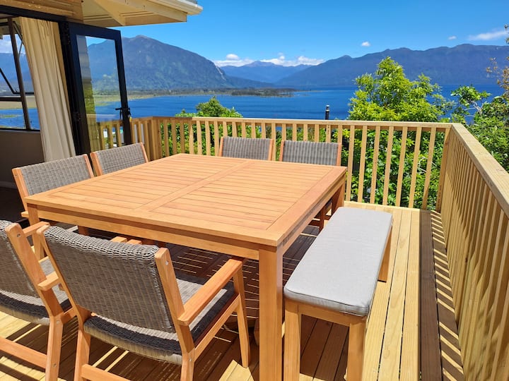 Lake View Family Haven – Moana - Moana