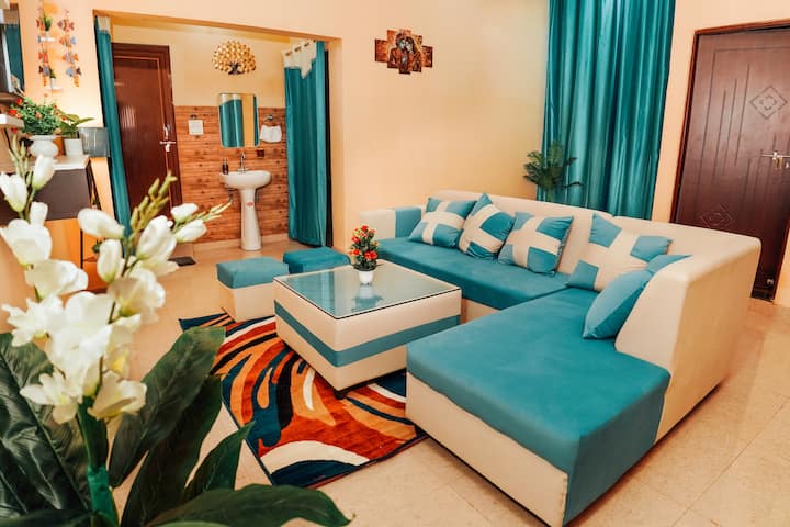 Blenzo Hideaway Kashi 4bhk Near Banaras Station - Varanasi