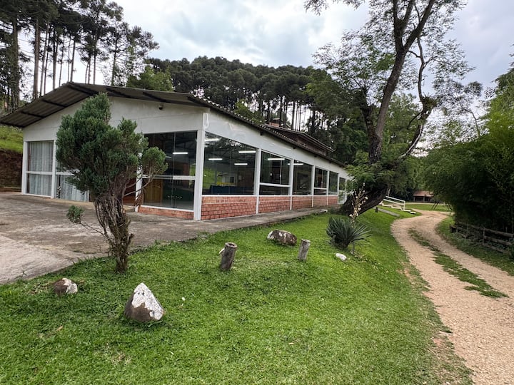 Casa Em Chácara Envidraçada Em Santa Felicidade - Curitiba