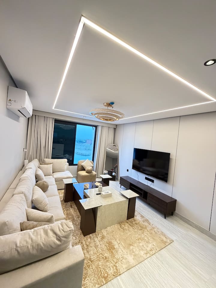 Luxury Apartment With Two Sea-view Balconies. - Dammam