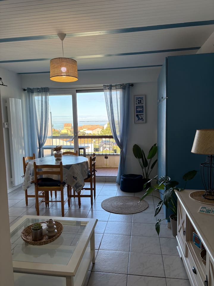 Appart à Louer Vue Mer Et 200m De La Plage à Pied - Saint-Michel-Chef-Chef