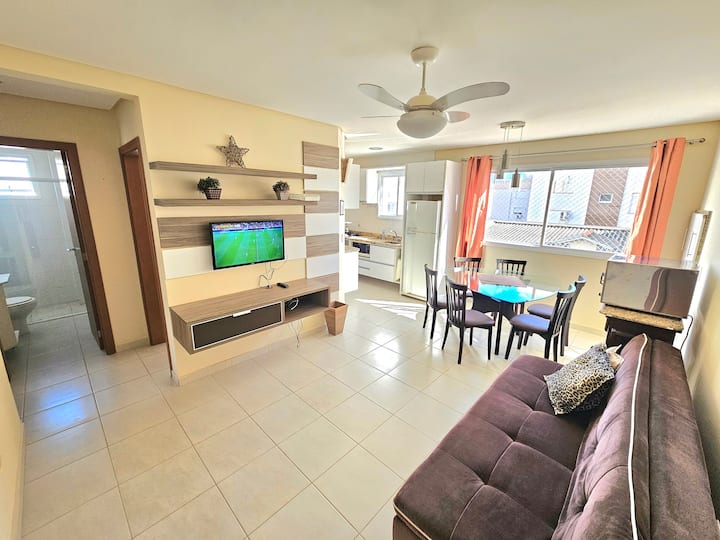 Apartamento Ao Lado Da Praça Flávio Boianovski - Capão da Canoa