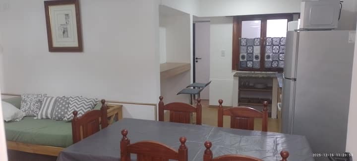 Departamento En Pleno Centro A Metros De La Playa - Argentina