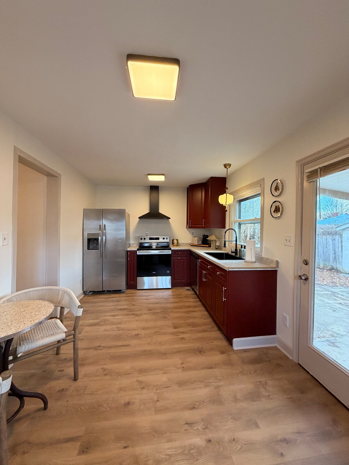 A poca distancia del distrito de las destilerías y Gatton Park - Casas ...