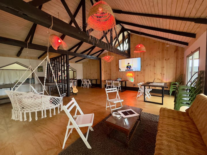 Hab. Privada Baño Compartido Para 2-4 Solo Adultos - La Serena