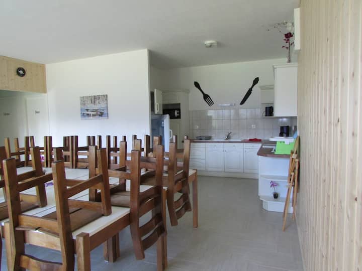 Gite De 4 A 14 Personnes - Prémanon