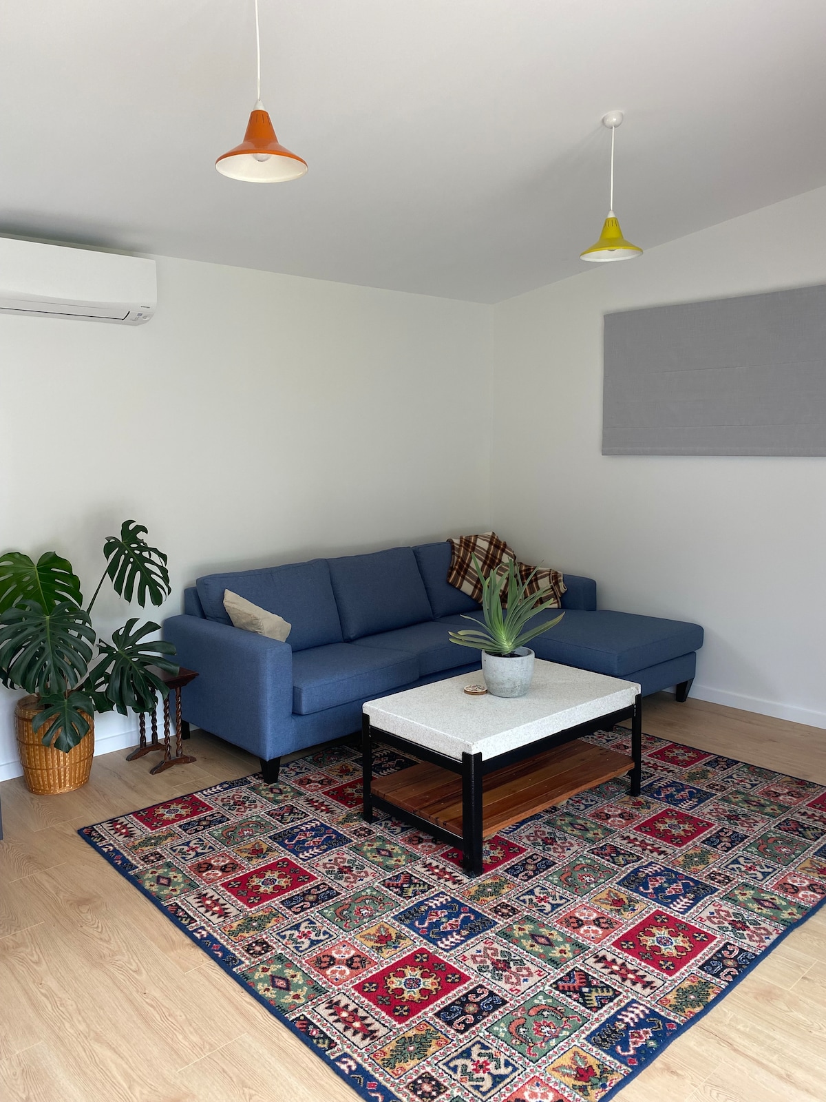 Fantail Orchard Apartment & Gardens Timaru - Flats for Rent in Hadlow ...