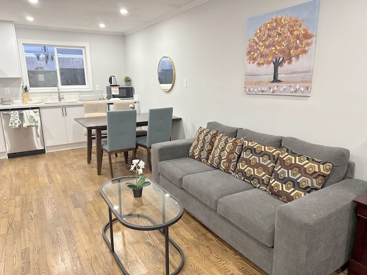 Spacious 3br Gatineau Home • Parking & Convenient - Ottawa