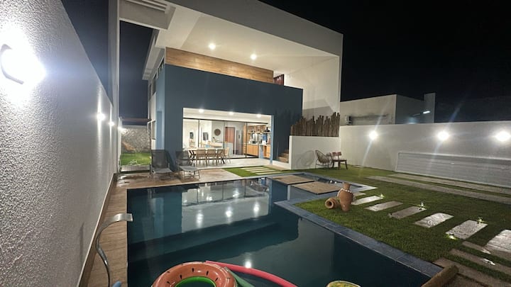 Casa Ampla/piscina/ 600m Da Praia/até 15 Hóspedes - Maragogi