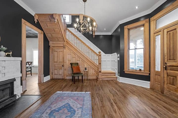 Historic Muzzy Mansion near downtown Spokane. - Houses for Rent in ...