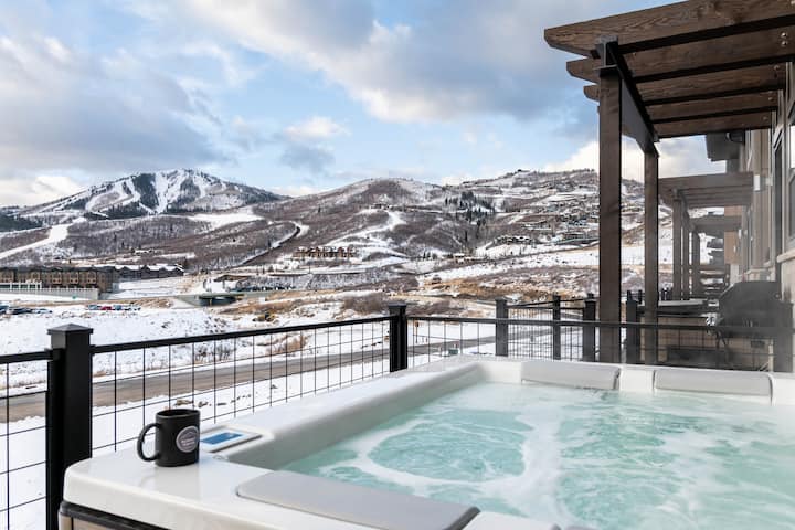 Deer Valley East Luxe Townhome W/ski Shuttle - Deer Valley, UT