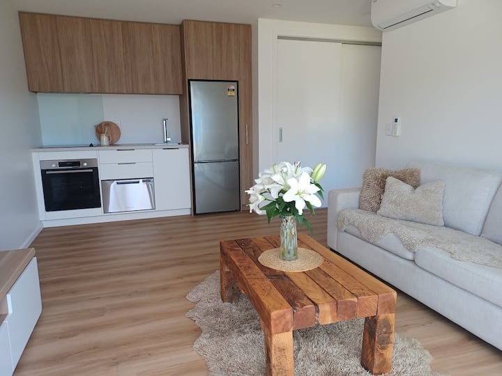 Cosy Peak Retreat, Wanaka - Wanaka