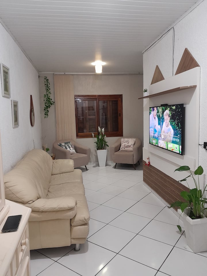 Sossego Em Oasis: Sua Casa De Praia Pós-folia - Tramandaí