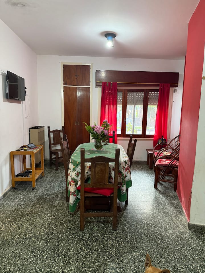 Depto A 3 Cuadras De La Playa Y 3 Del Centro - Mar de Ajó