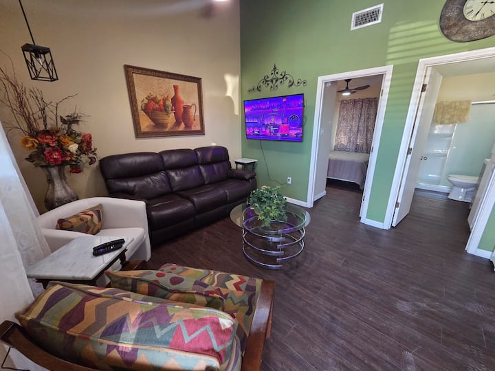 Comfort & Class; Style & Sass! - Abilene, TX