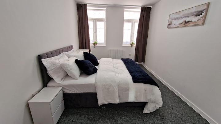 Airy Flat In The Heart Of Northampton - Northampton