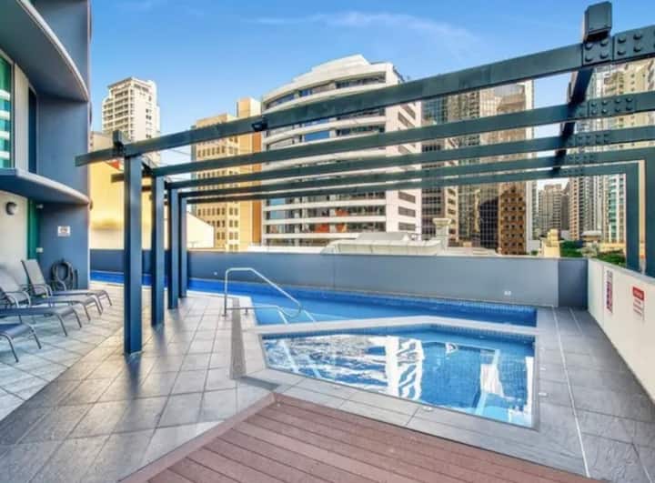 Oaks Cbd Stunning View Pool - Brisbane