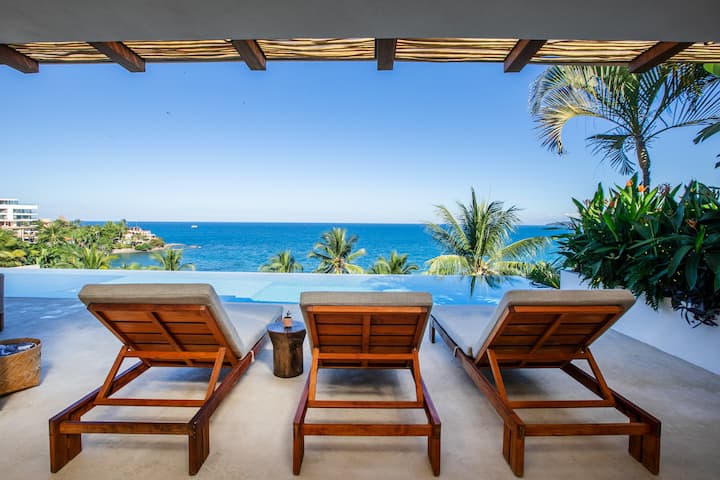 Villa Mirada- Beachfront Elegance - Sayulita