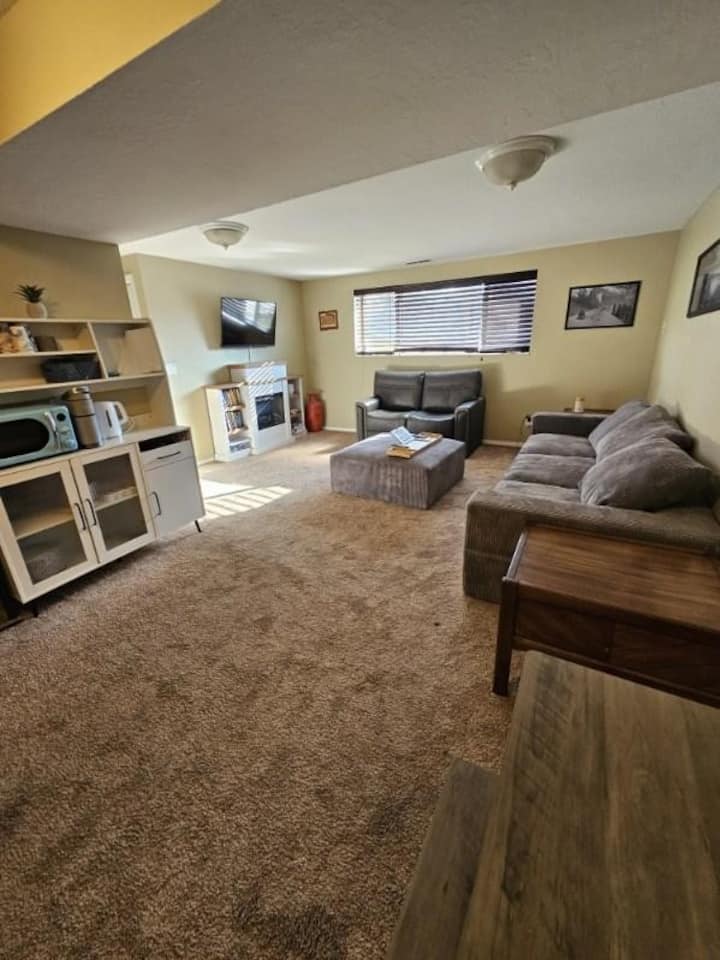 The Sandy Ski Suite - Cottonwood Heights, UT