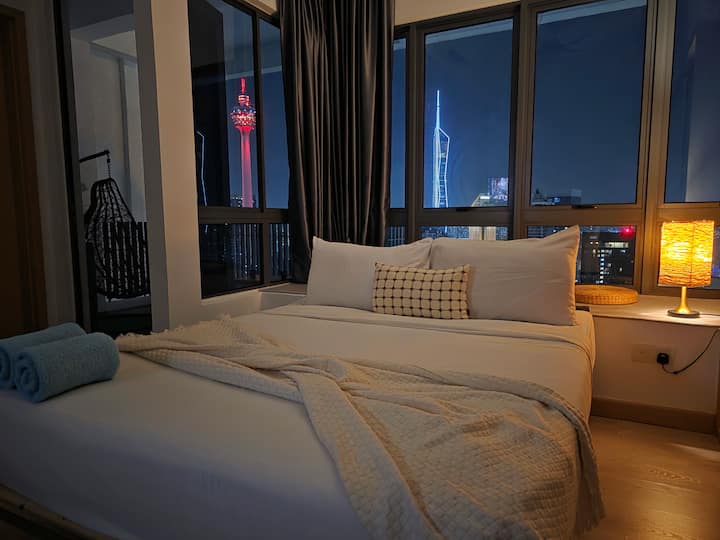 Klcc The Skylander Studio | Infinitypool |Monorail - Kuala Lumpur