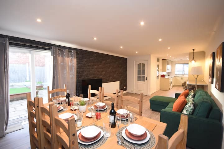 Ideal Contractor Stay- Basildon | Smart Tv & Wi-fi - Basildon