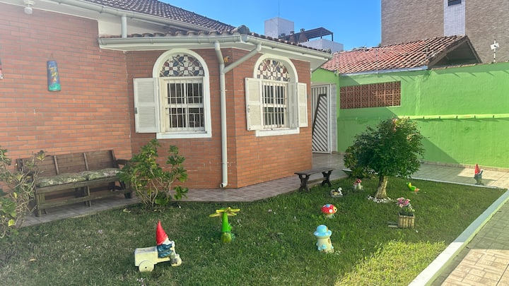 House 1 Minute From The Beach - Praia Grande