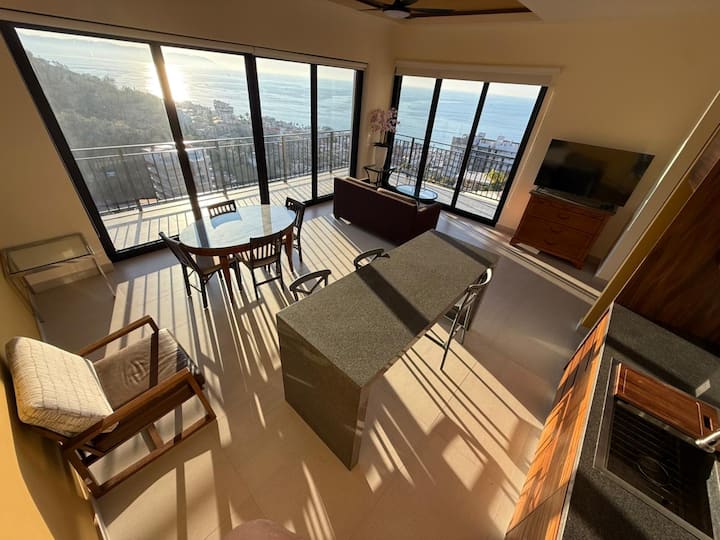Bay View Sunrise • Heated Infinity Pool • 501 - Puerto Vallarta