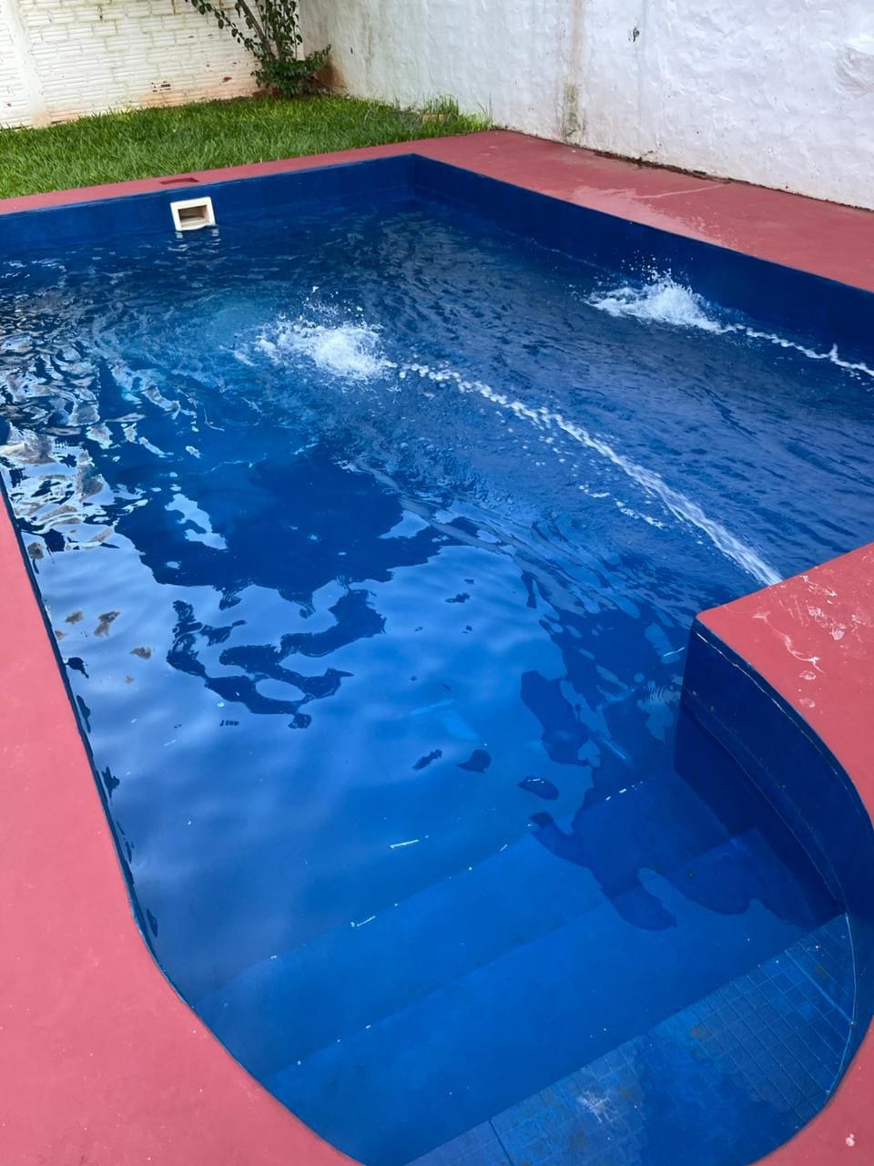 Maison de 2 étages avec grande terrasse et piscine privée - Maisons à ...