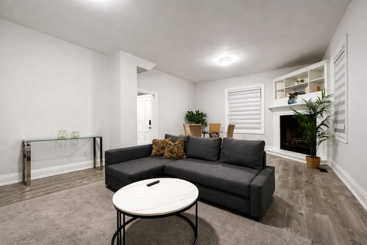 Luxurious Heritage Home In The Heart Of Vaughan - Ontario