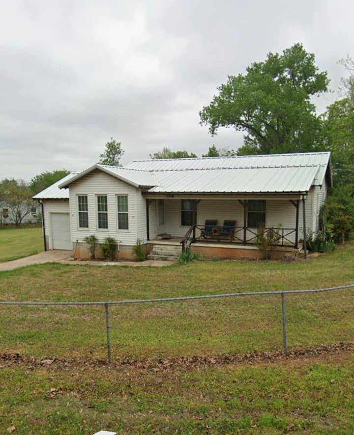 Meyers Circle - Midwest City, OK