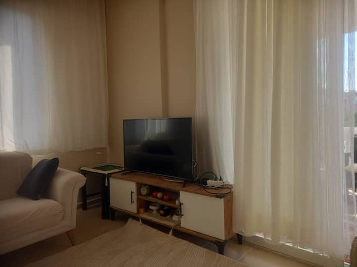 ÇEşme Merkez Konforlu Daire Aileler Için - Alaçatı