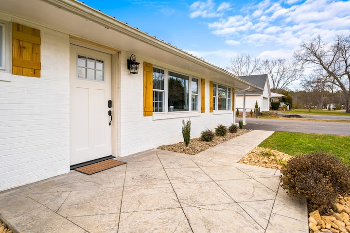 5 Br 7 Bed 1-level Near Island & Dollywood - Pigeon Forge, TN