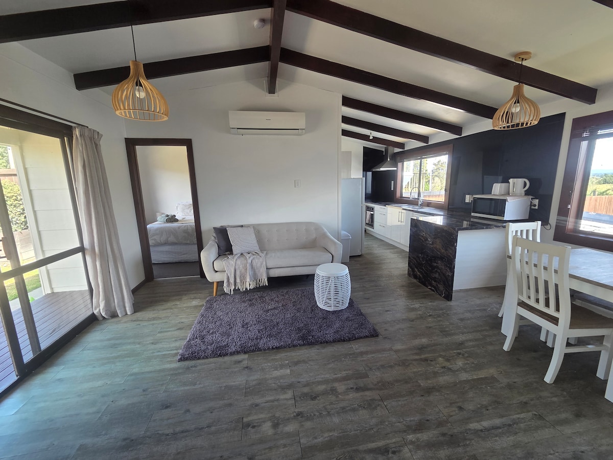 Pukehina Beach Bach - Maisons à louer à Pukehina, Bay of Plenty Region ...