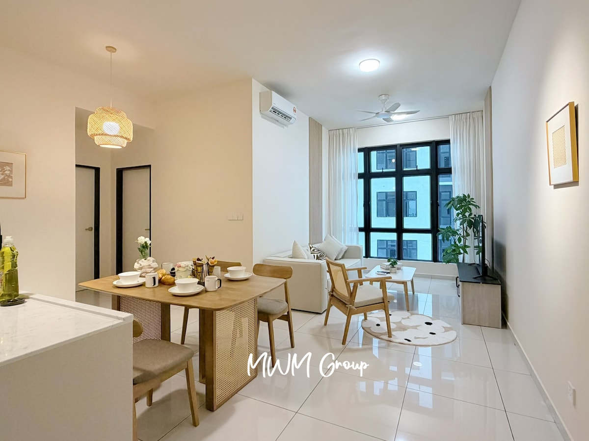 Muji Creamy Suites | Space Residence |Walks to KSL - Apartments for ...