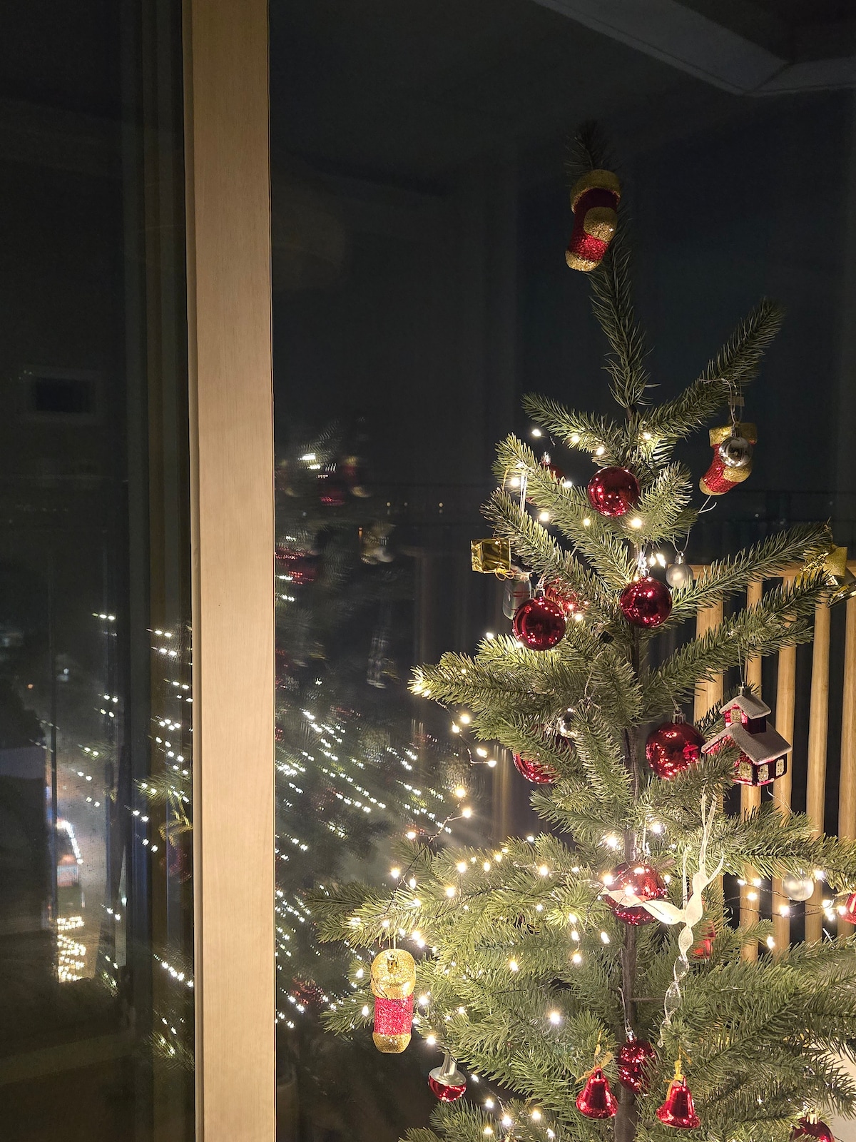 /X-MAS/High-rise glass window ocean view/Sunrise eatery/20 minutes from ...