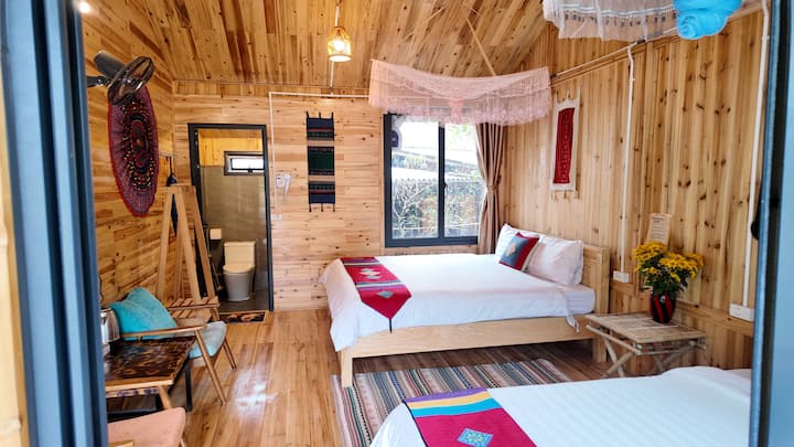 River Cabin R1 – Ensuite | Ta Van Tay River Stay - China