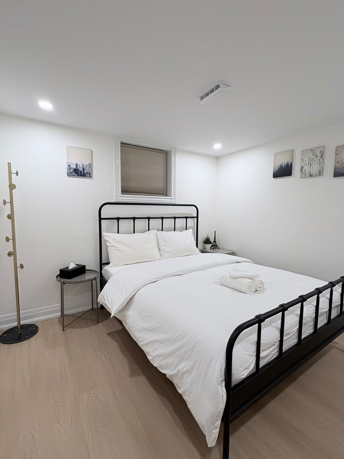 Sous-sol confortable avec salle de bain privée au centre-ville de ...