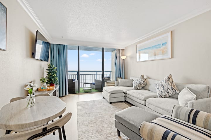 Coho Stays | Oceanfront 1br • Coral Beach - Myrtle Beach, SC