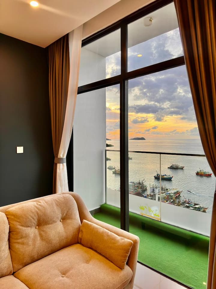 The Shore A1711 Panoramic Seaview - Amor Suite - Kota Kinabalu