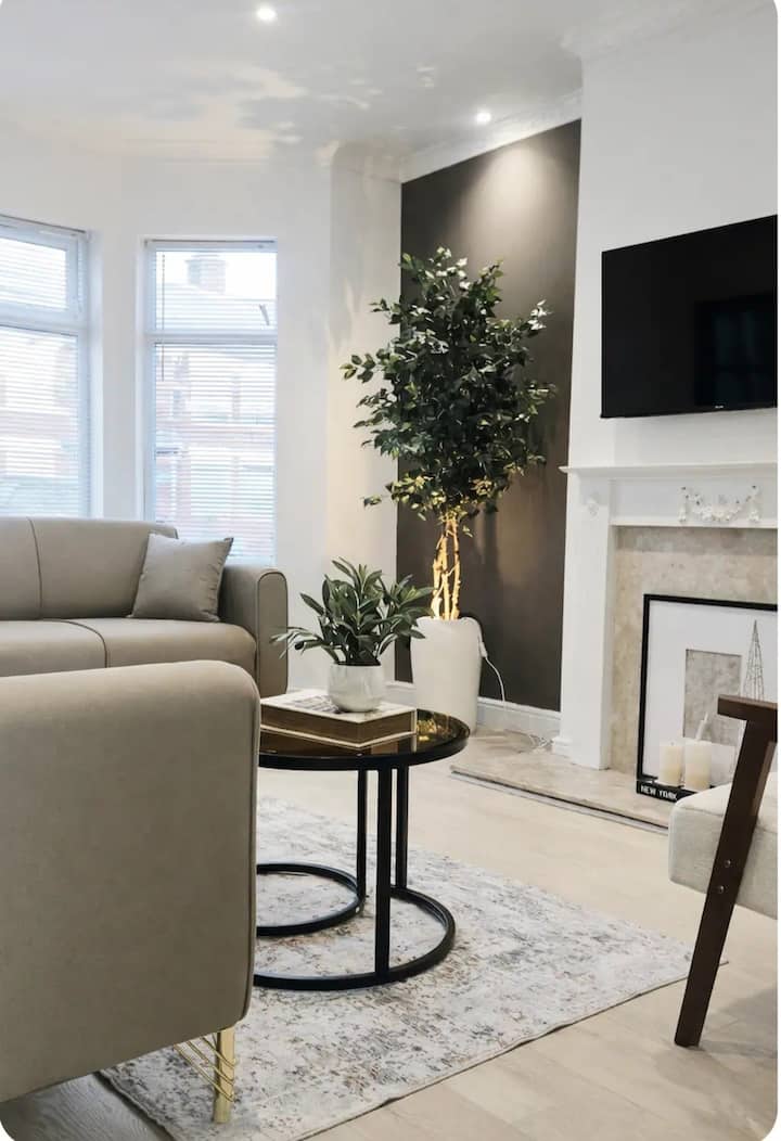 3-bed House | Sleeps 5| Parking| Super Host - Kingston upon Hull